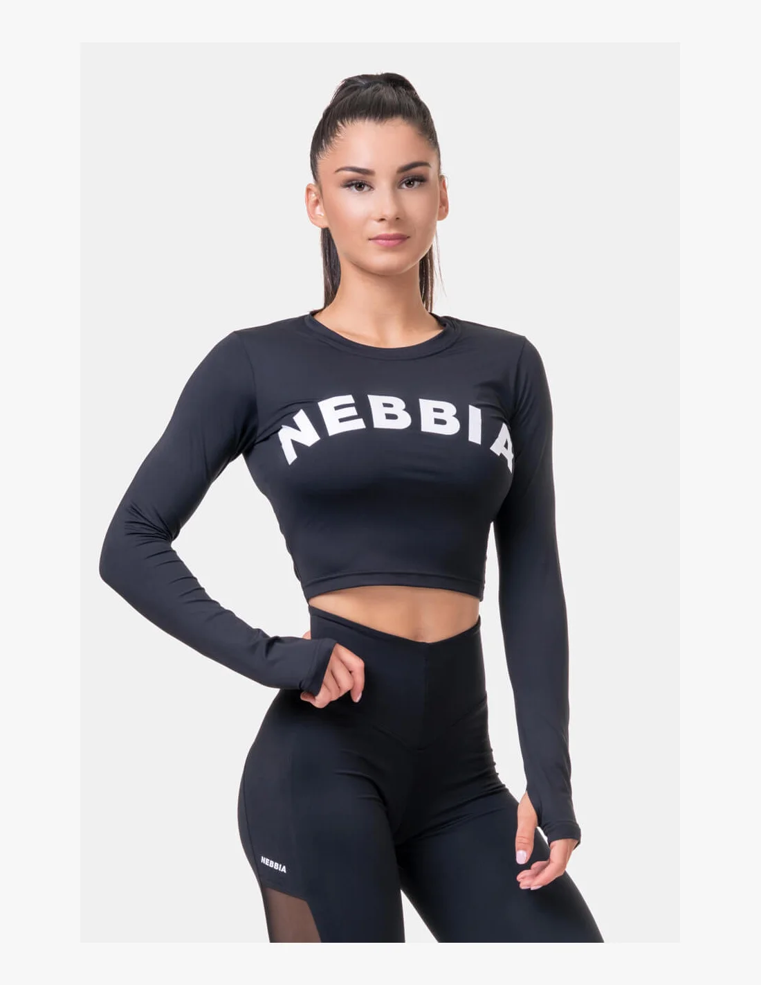 NEBBIA • Sporty HERO crop top with long sleeves • NEBBIAshop.cz